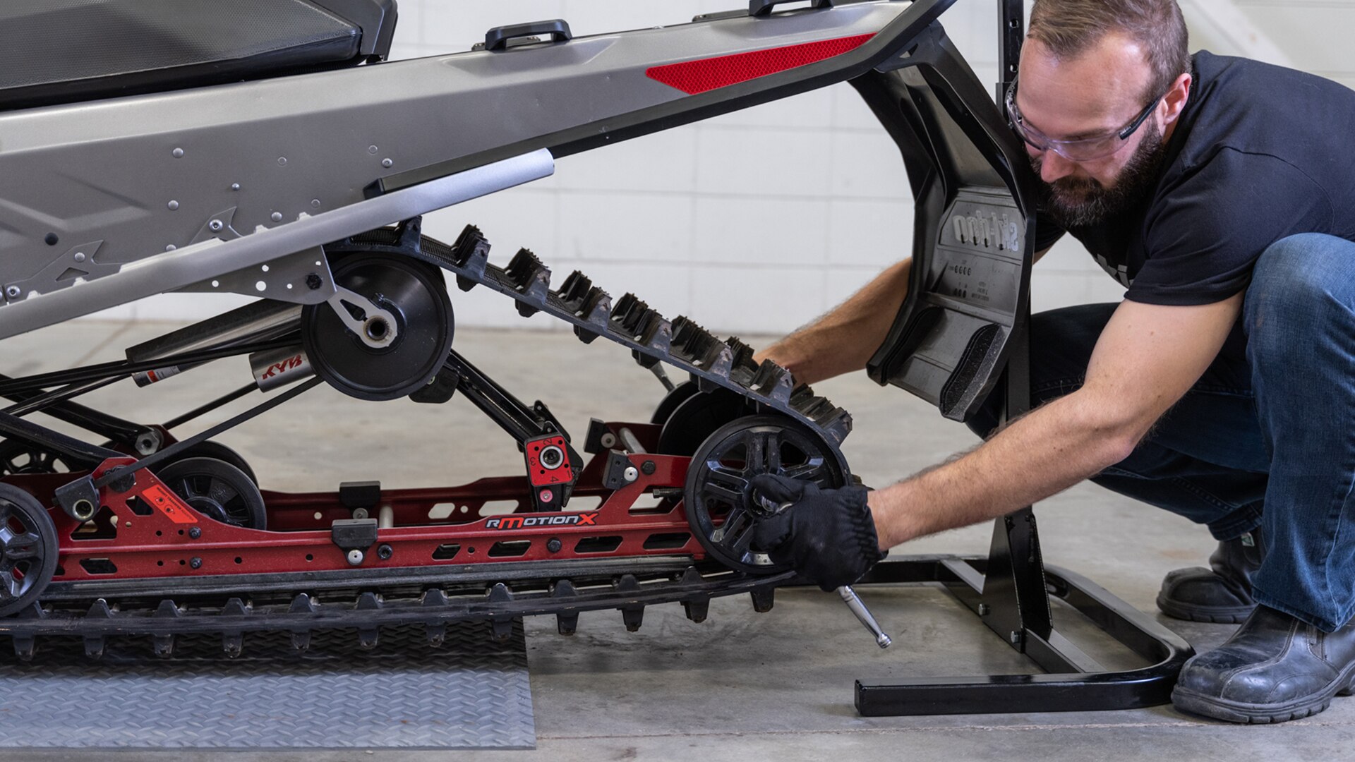 Ski-Doo Snowmobiles - New 2025 sleds models